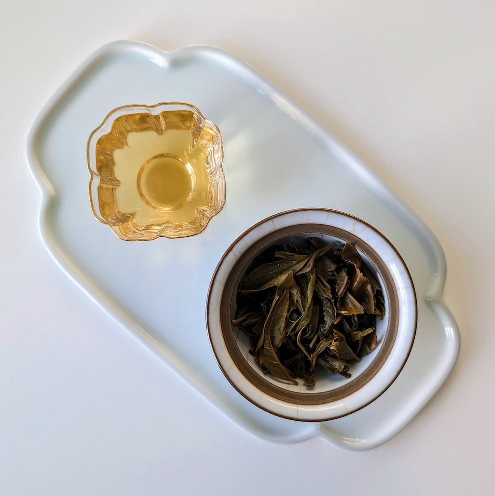 2023 Lu Shui Tang Ancient Tree Raw Pu Erh Tea Cake 200g | Teasenz.eu